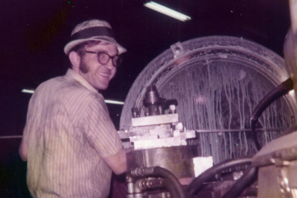 about us – DIMAS SA